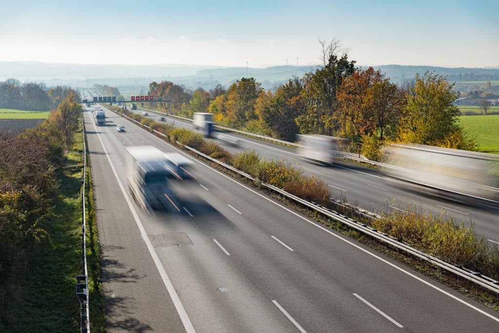 Welche Hchstgeschwindigkeit Ist Beim Abschleppen Auf Der Autobahn Zulssig